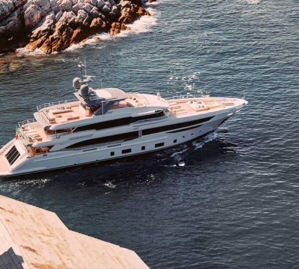 Yacht INK, Benetti | CHARTERWORLD Luxury Superyacht Charters